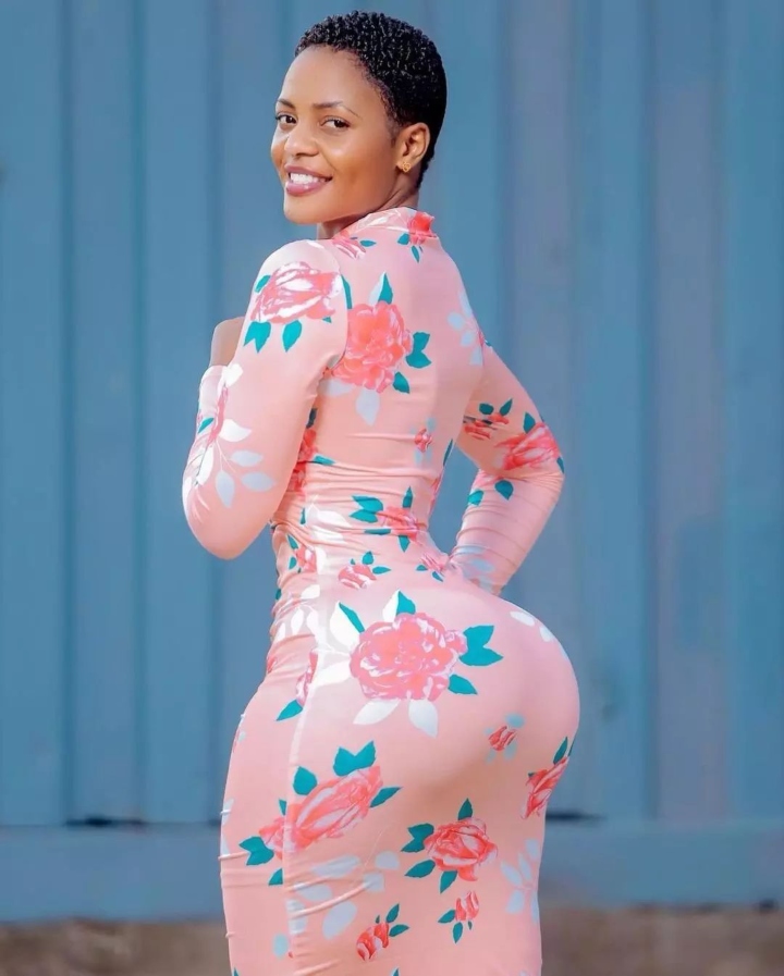 Suraiya: Tanzanian Model Sets Internet on Fire With Incredible Figure, Natural Beauty - Gotta News